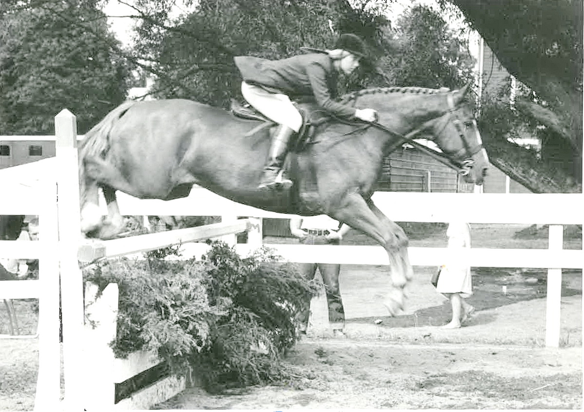donna martin escapade 1963 300dpi - Nancy Jaffer - Equestrian Sports